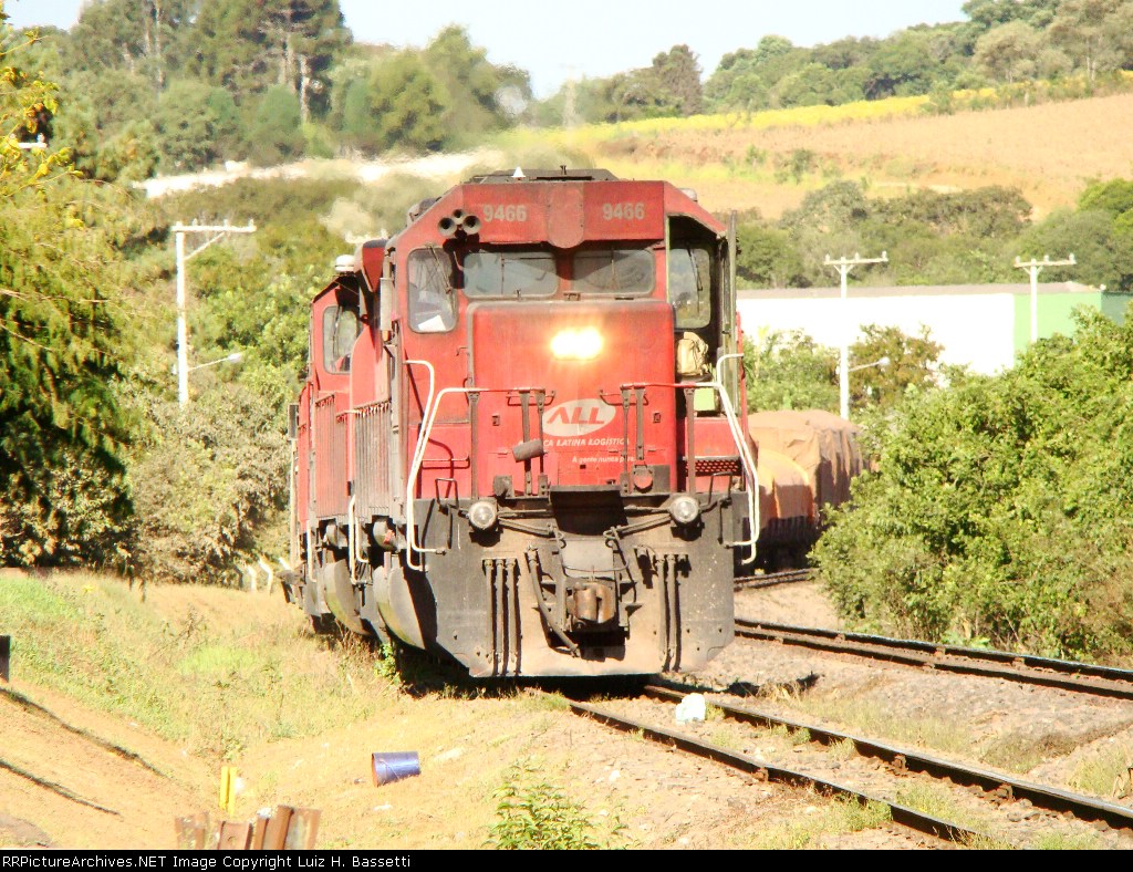 SD40-2 9466